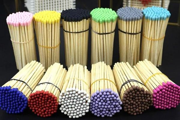 Coloured matches 10cm (Pack of 400) – Wholesale Candela Supplies